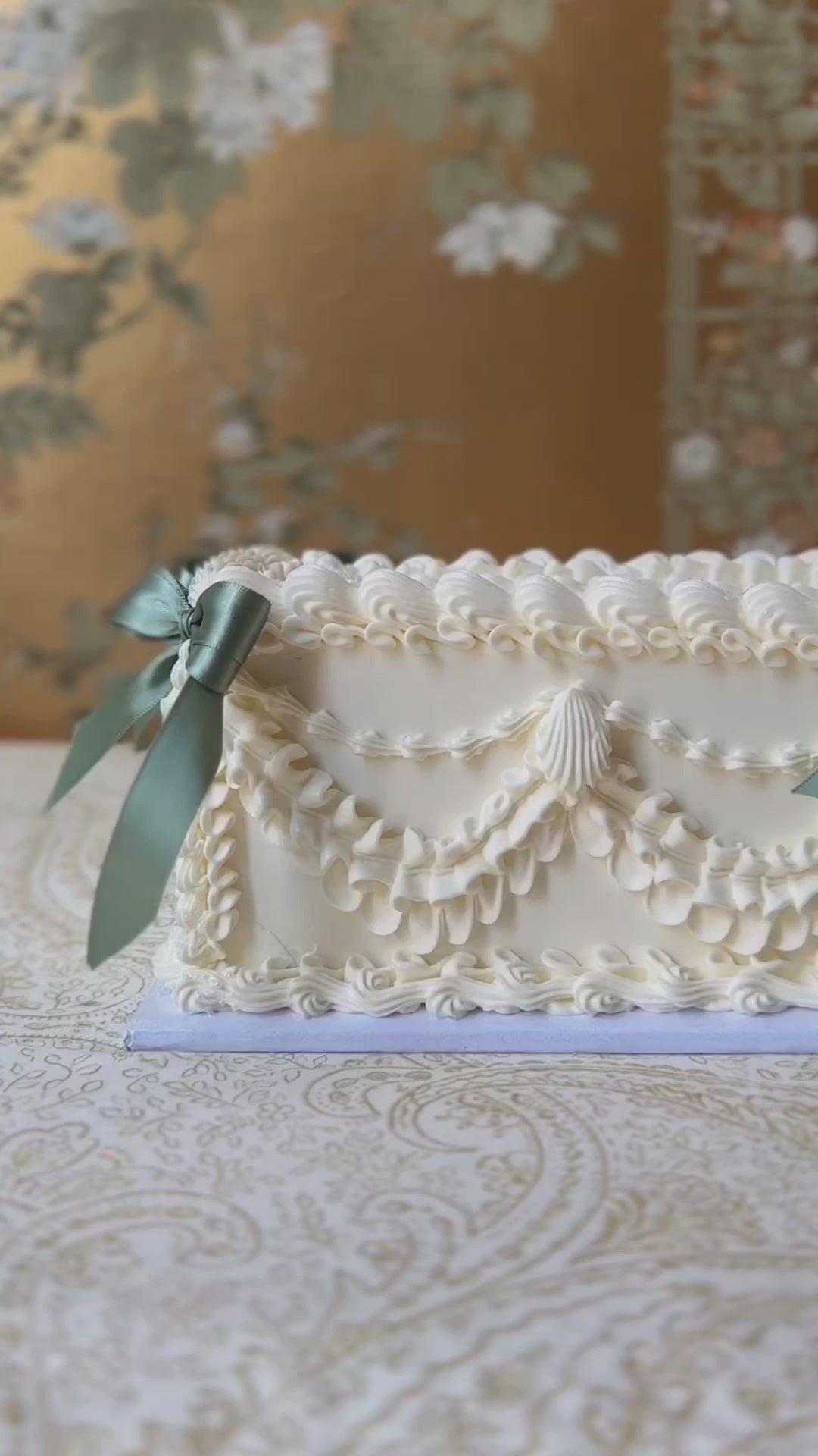 Classic Vintage "Little" LONG Cake – New June Bakery
